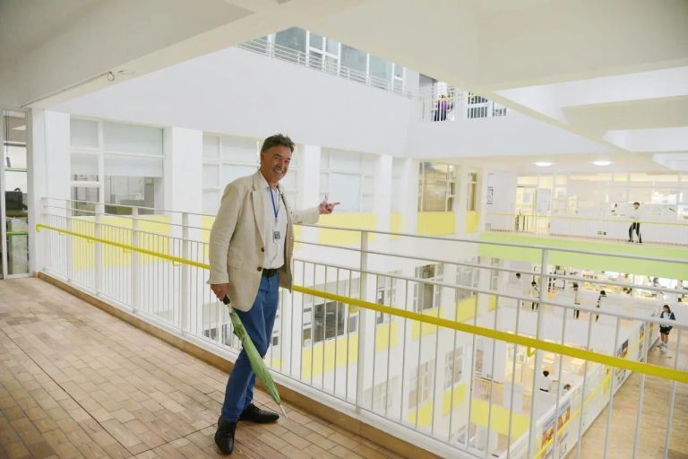 Mr. Highet’s 20-Year Return: Every Brick Tells a Story｜廿载耕耘砖瓦育人 ...